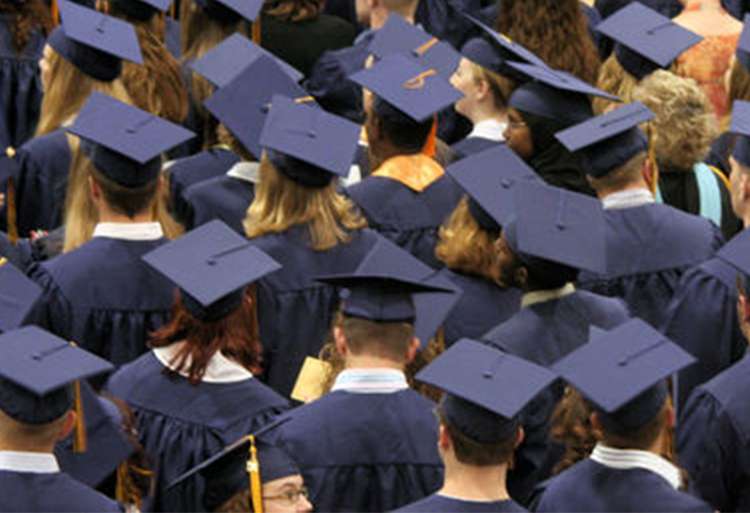 HEM Marrakech : Cérémonie de remise des diplômes 2012 - 9rayti.Com